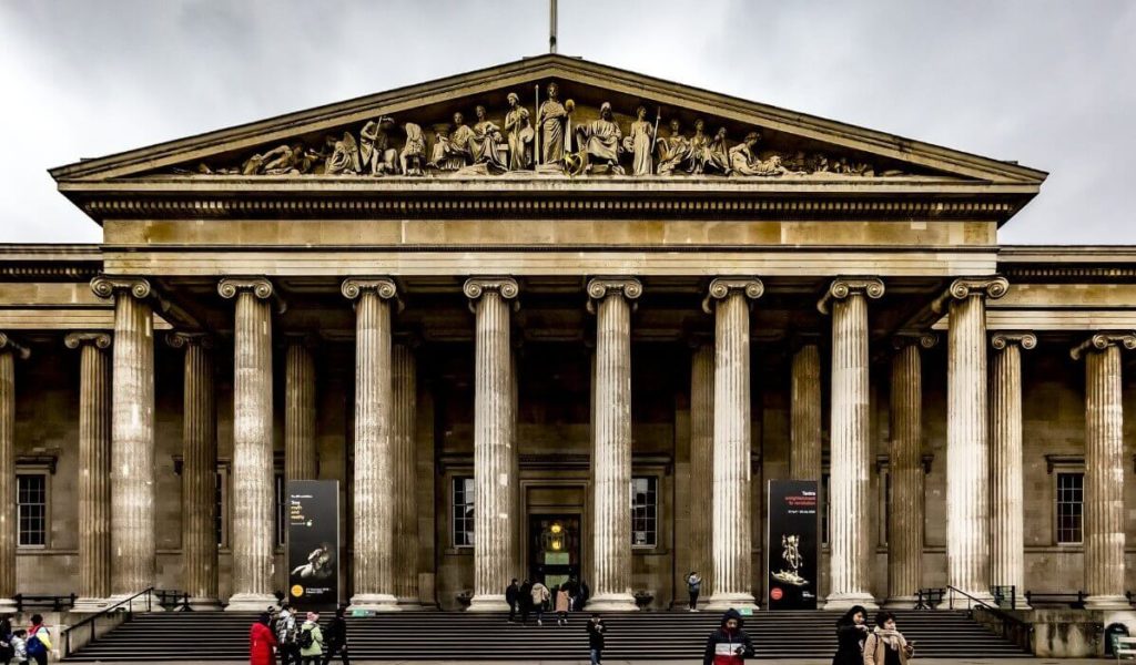 London in January 2026 : Weather, Best Things to Do, What to Pack & Wear